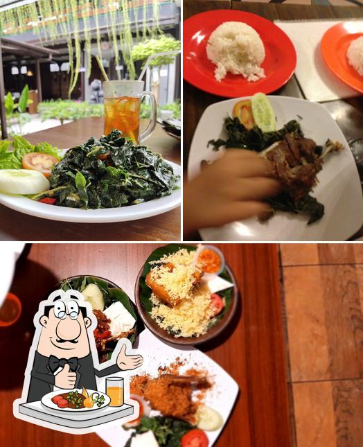 Bebek Pak Ndut Bogor Air Mancur, Bogor - Restaurant menu, prices and ...