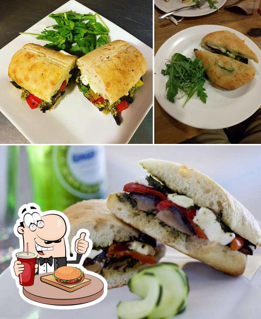 Pizza Fusion, Weston - Restaurant menu, prices and reviews