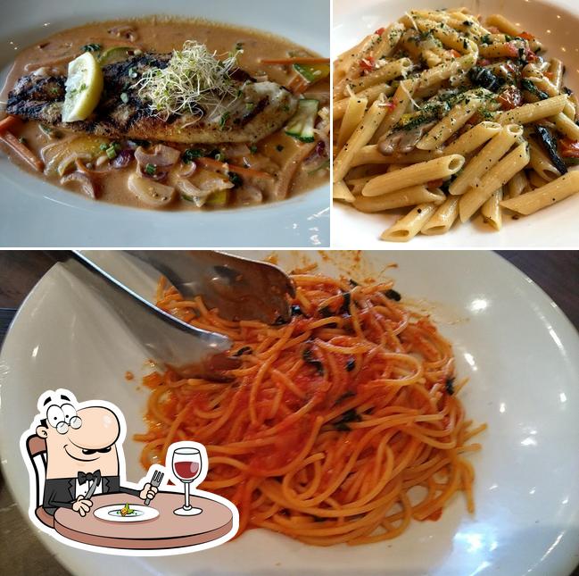 Italianni's - Marquee Mall restaurant, Capas - Restaurant reviews