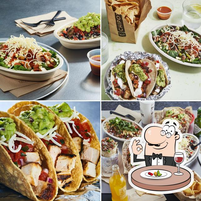 Chipotle Mexican Grill in New Smyrna Beach - Restaurant menu and reviews