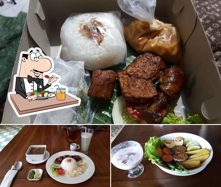 Griyo Kulo Resto restaurant, Jakarta, Jalan Mohammad Kahfi No.1 ...