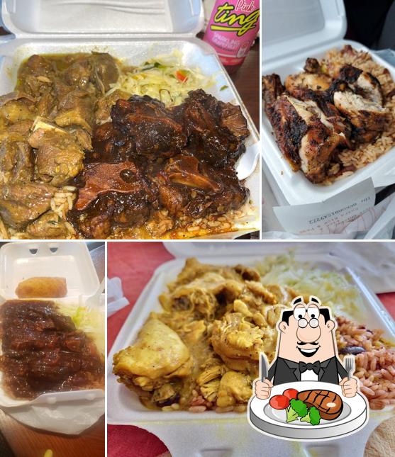 Uppa Yard, Milwaukee - Restaurant menu, prices and reviews