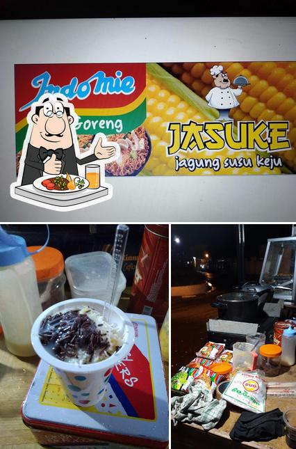 Es Kelapa & Jasuke H. Asep restaurant, Lembang - Restaurant reviews