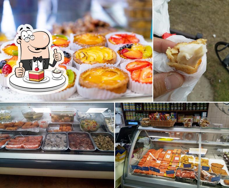 Shalom Hot Bagels Bakery Patisserie Delicatessen in Ilford - Restaurant ...