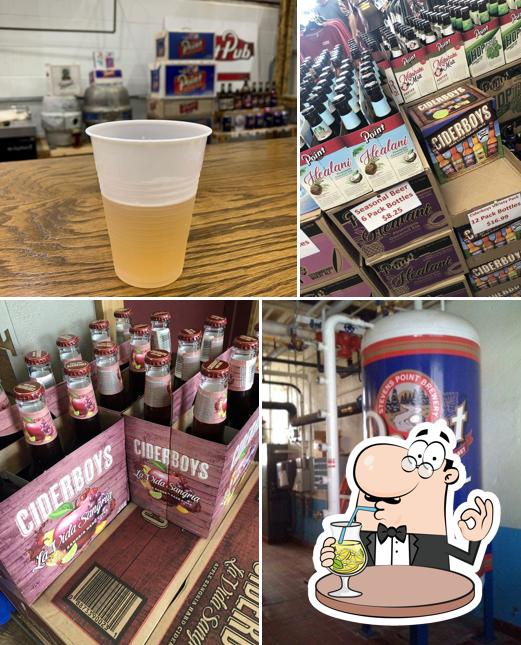 Top 7 pubs & bars in Stevens Point, september 2024 - Restaurant Guru