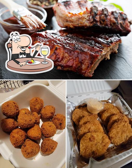 The Three Legged Pig in Muskego - Restaurant menu and reviews