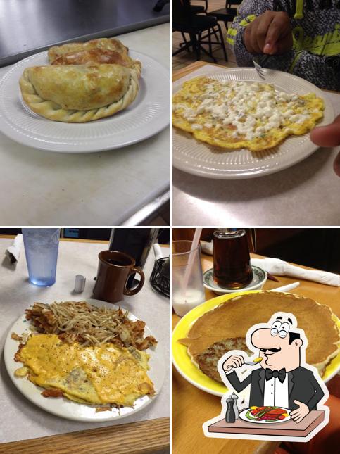 Chelo’s Kitchen, 4446 Mayfield Rd in South Euclid - American restaurant ...