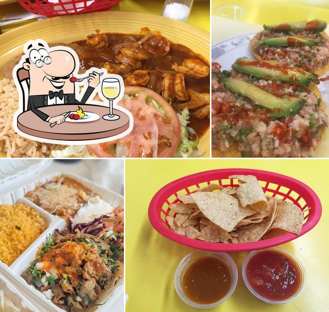 The Happy Taco Taqueria in Half Moon Bay - Restaurant menu and reviews