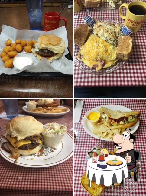 Find the best place to eat in Mediapolis, winter 2024 - Restaurant Guru
