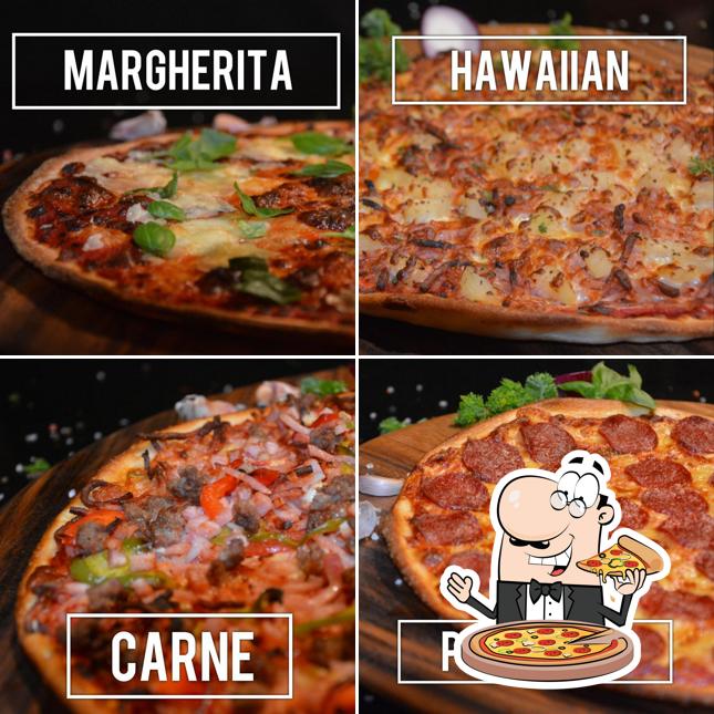 Izzy's Pizza, Cannonvale - Restaurant menu, prices and reviews