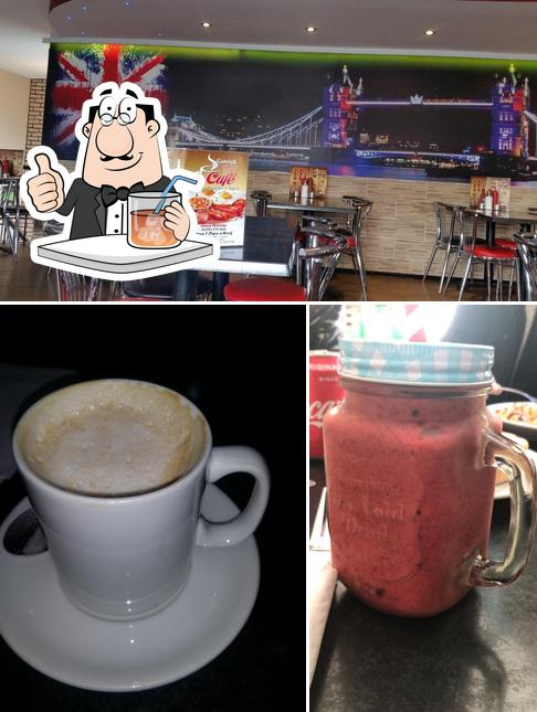 Gatwick Pop Inn Café, 71 Gatwick Rd in Crawley - Restaurant reviews