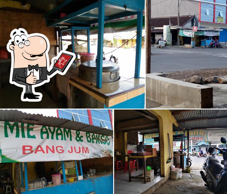 Mie Ayam & Bakso Bang Jum restaurant, Semarang, X8HP+9G9 - Restaurant ...