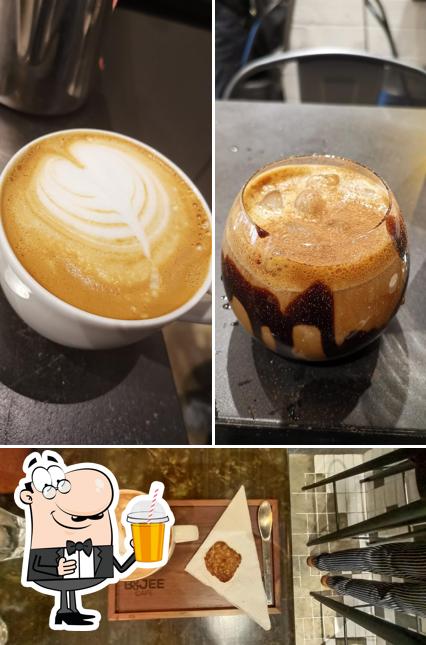 Boojee Cafe, Mumbai, Shop No 6 - Restaurant menu and reviews