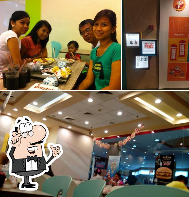 Jollibee Mexico 3 restaurant, Mexico, 500 San Fernando Interchange ...