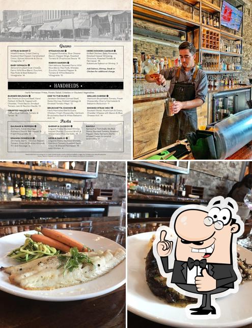 Reunion, Northfield - Restaurant menu, prices and reviews