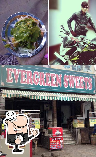 Evergreen Sweets, Noida, NSEZ - Restaurant menu, prices and reviews