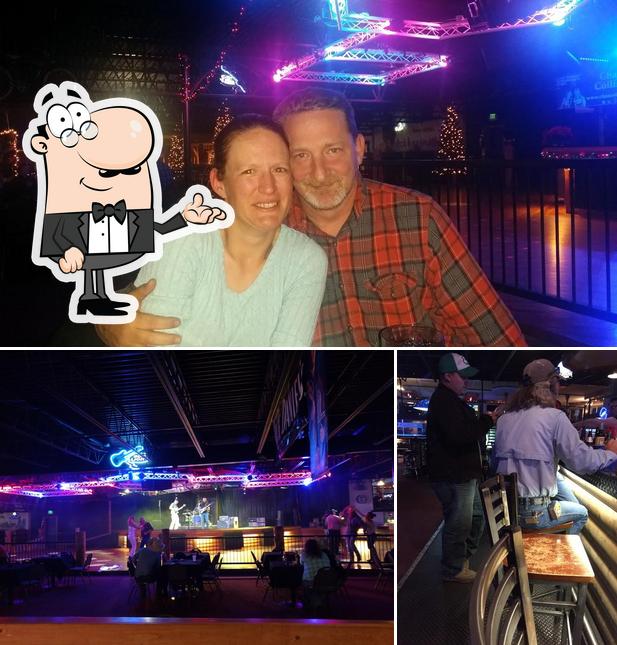 Outlaw Saloon, 312 S Greeley Hwy in Cheyenne - Restaurant reviews
