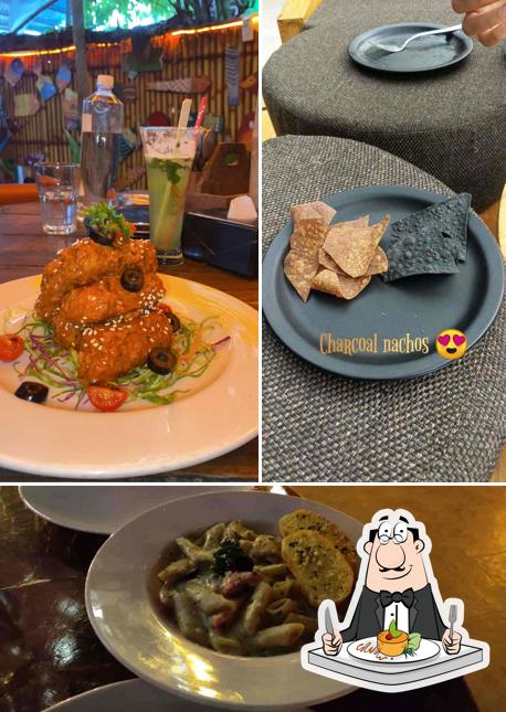 Teera, Pune, Kaspate Corner - Restaurant menu and reviews