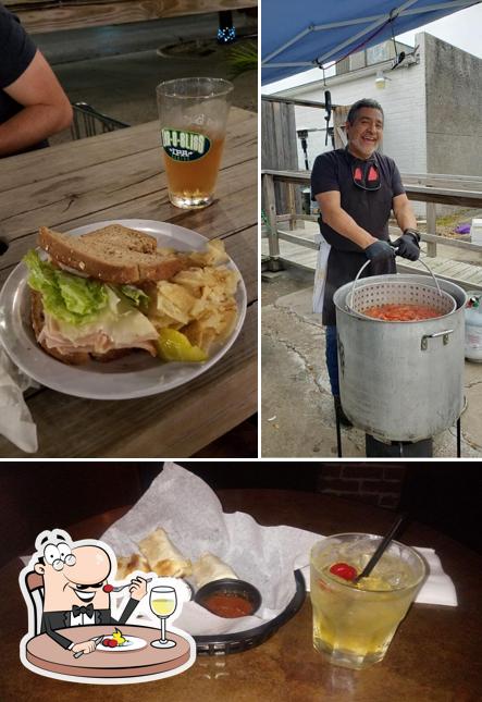Johnny McElroy's Irish Pub & Patio in Houston - Restaurant menu and reviews