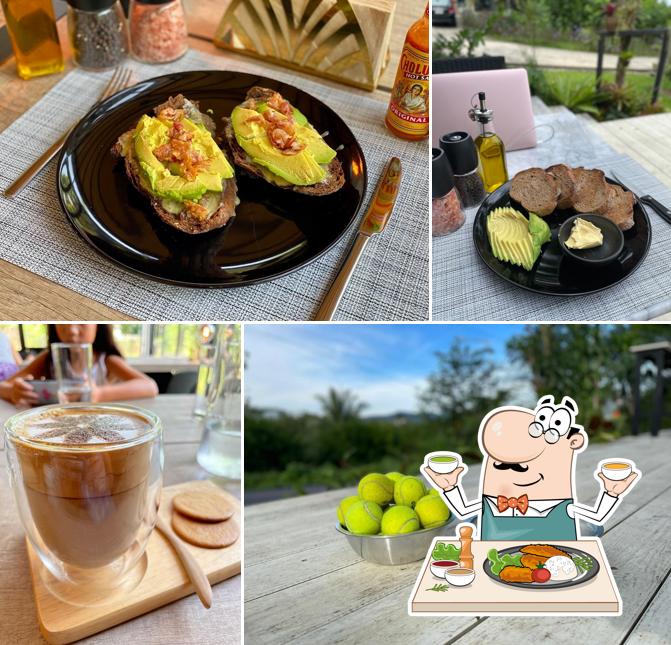 Courtside Cafe & Bistro by SiamSportsPro, Choeng Thale - Restaurant ...