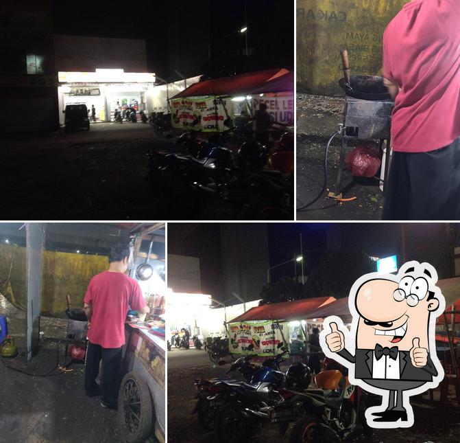 Nasi Goreng Gila Cak Aris, East Jakarta - Restaurant menu, prices and ...