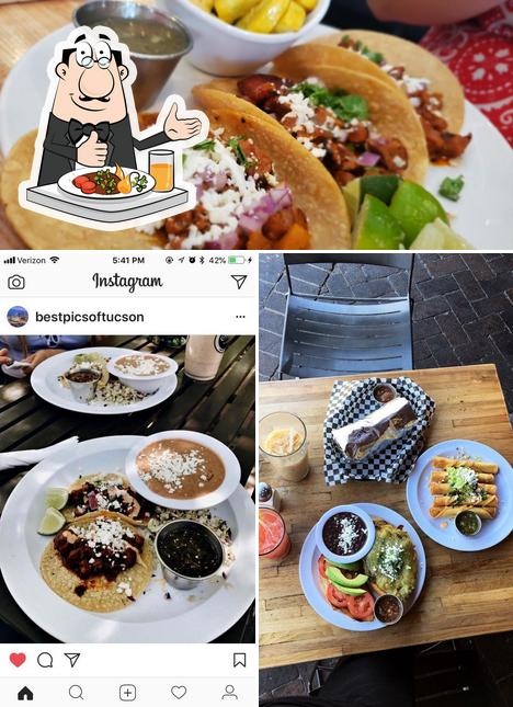 Seis Kitchen, 1765 E River Rd #131 in Tucson - Mexican restaurant menu ...