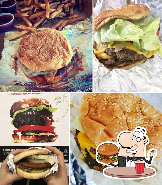 Nancy Jo's Burgers And Fries in Woodburn - Restaurant reviews