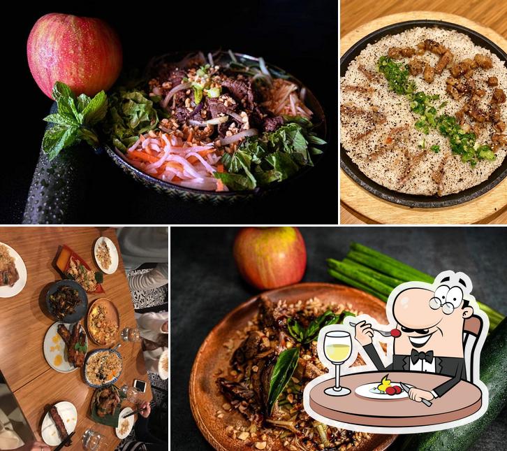 Kau Ba, 2502 Dunlavy St Suite B in Houston - Restaurant menu and reviews