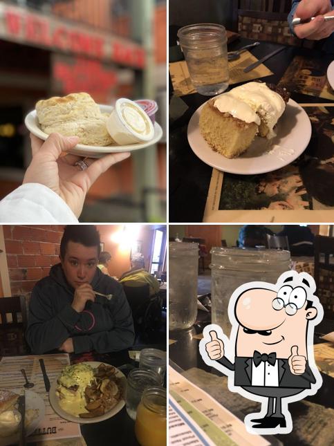 The Buttered Biscuit in Sumner - Restaurant menu and reviews