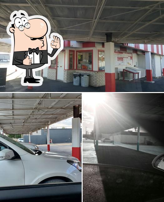 Wagon Wheel Drive In in Big Spring - Restaurant menu and reviews