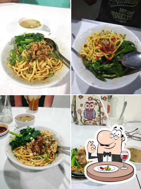 Sari Rasa restaurant, Kel. Onekore - Restaurant reviews