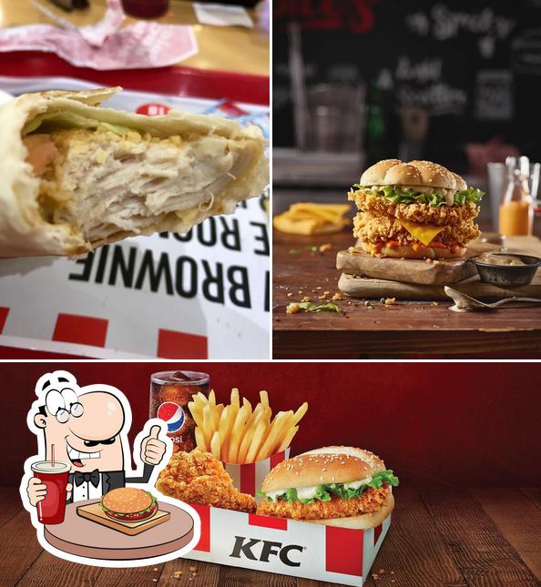 KFC restaurant, Dubai, Arabian Center Food Court، Al Mizhar Area - Al ...
