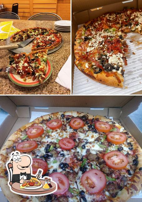 Suni's Pizza & Burgers, Shoreline - Restaurant menu, prices and reviews
