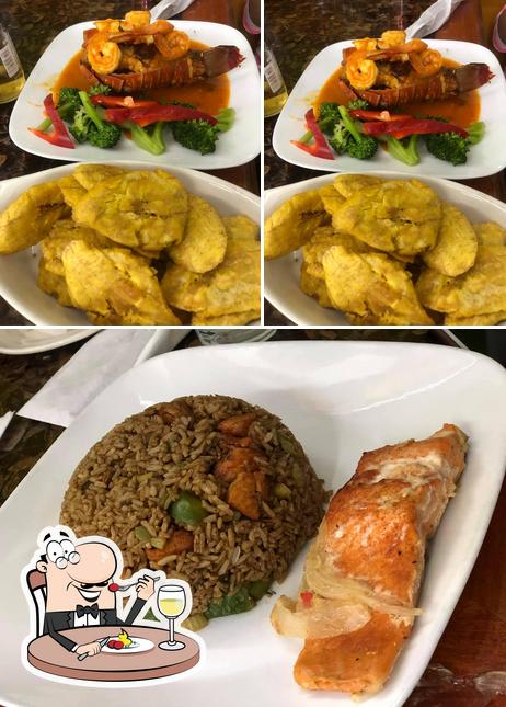 El Viejo Jobo Seafood Restaurant in New York City