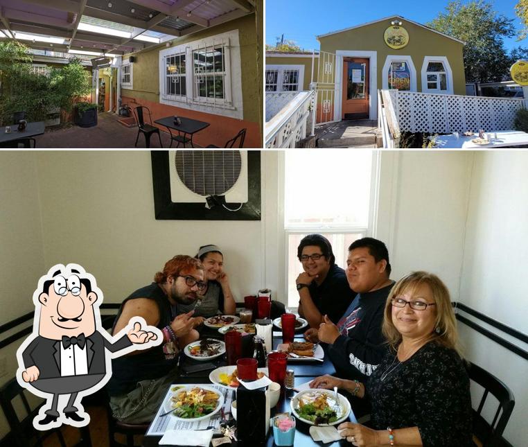 Tia B's La Waffleria, Albuquerque - Restaurant menu, prices and reviews