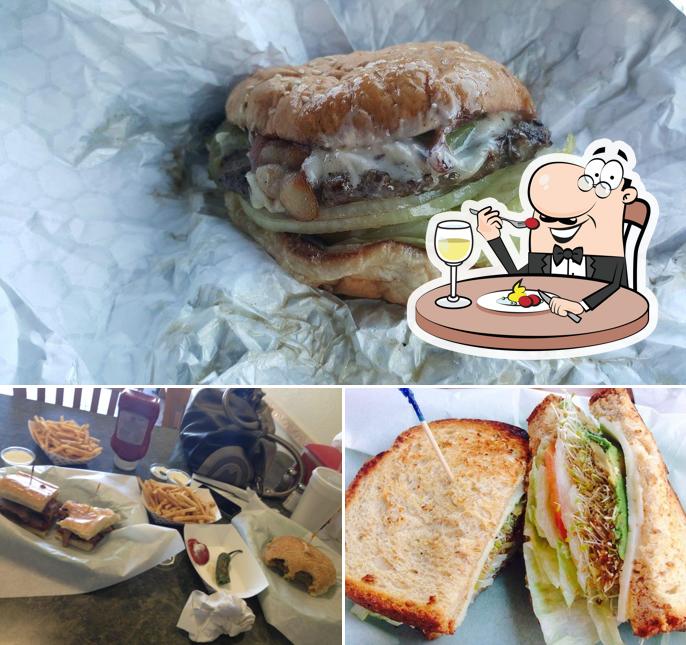 Bronco Burger in Paso Robles - Restaurant menu and reviews