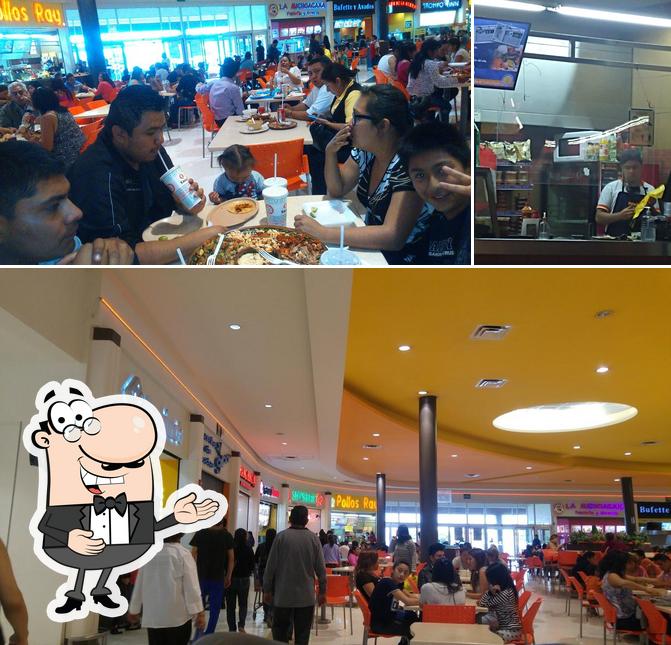 Pollos Ray restaurant, Valle de Chalco, Blvrd Juan Pablo II 370 ...