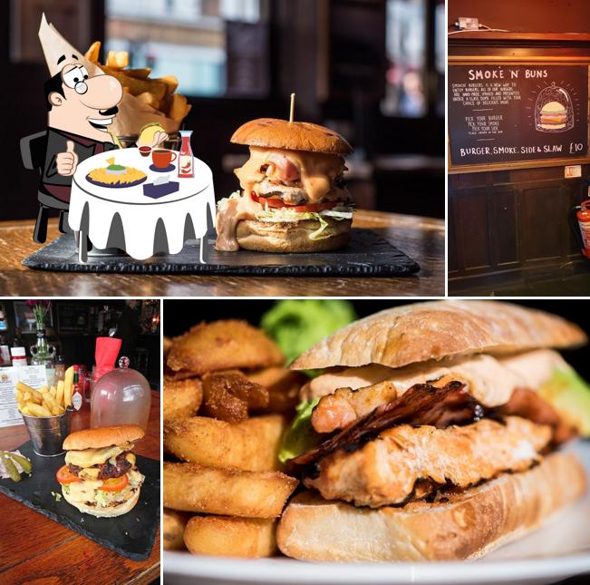 Camden Head, 100 Camden High St in London - Restaurant menu and reviews