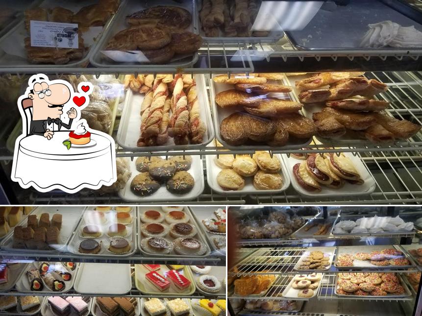 World Bakery & Restaurant, 4075 Pine Ridge Rd #12 in Golden Gate ...