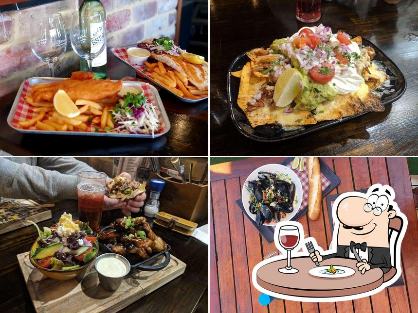 3Sheets on the Lake in Woodlands - Restaurant menu and reviews