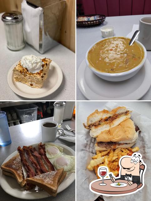 Bud Willman's Lunch in Manitowoc - Restaurant menu and reviews
