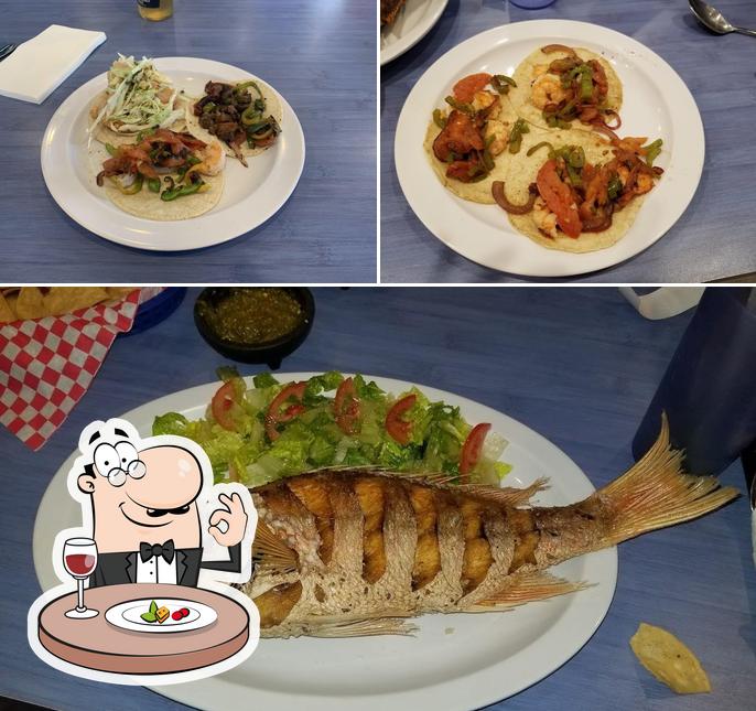Lapa Lapa Seafood & Drinks, El Paso - Restaurant menu, prices and reviews