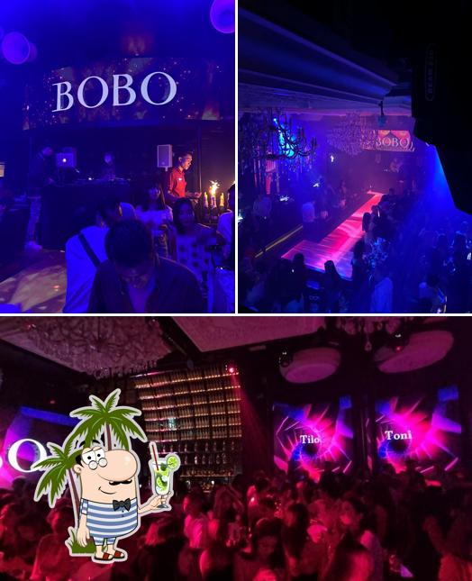Bobo Club Bangkok Best Night Club in Bangkok Pub Live Show, Bangkok ...
