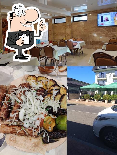 Cafe 119, Adler