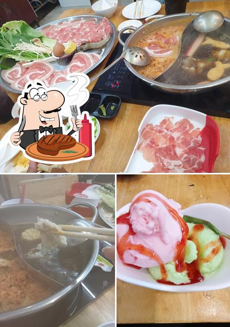 Restaurante ร้าน เบ้อเร่อ ชาบู พันธุ์แท้ สาขาชุมแพ, Chum Phae ...
