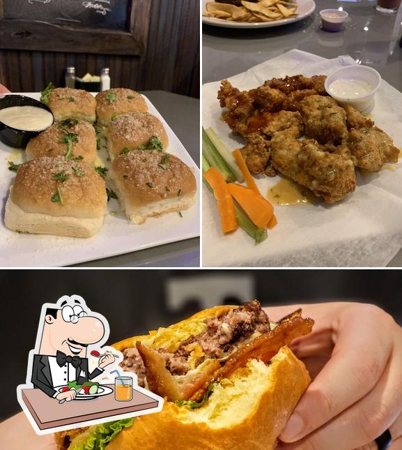 Oakey's Sports Grill, Oak Ridge - Restaurant menu, prices and reviews