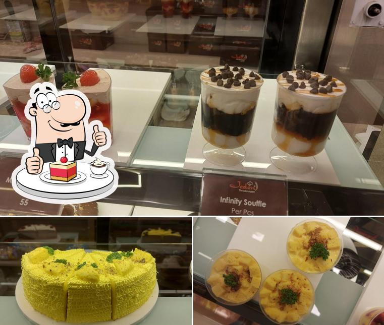 Jeden - The Cake Expert Gokuldham Goregaon, Mumbai - Restaurant menu ...