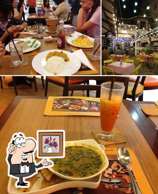 Silom Village restaurant, Bangkok, 275 Moo 1
