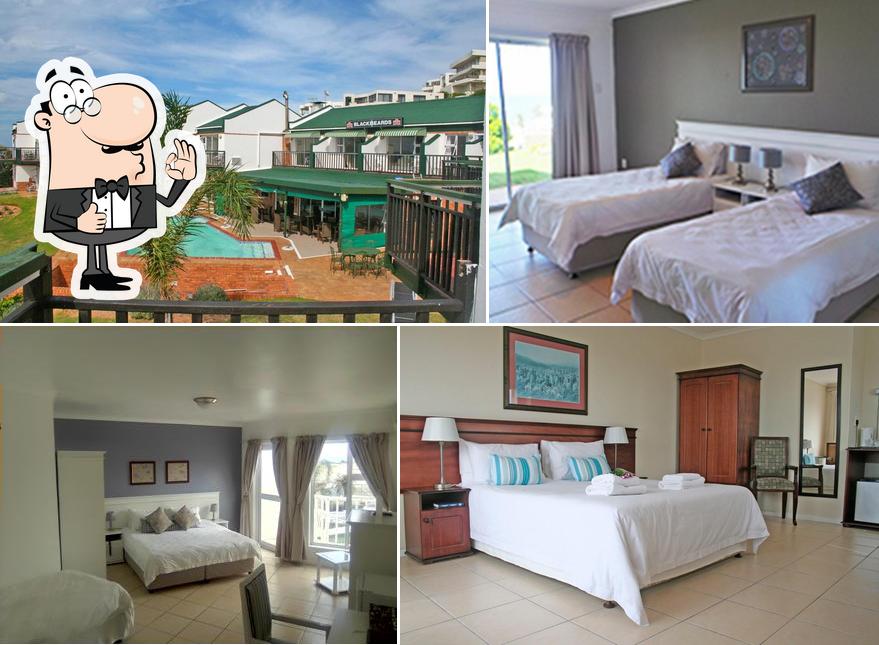 The Chapman Hotel pub & bar, Port Elizabeth - Restaurant reviews
