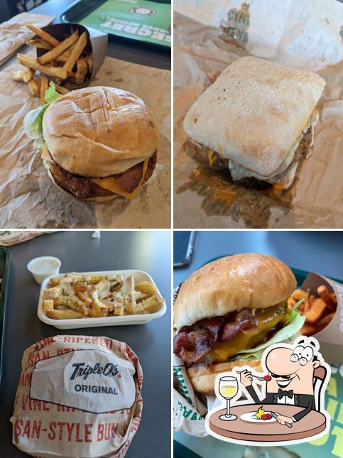 Triple O's in Nanaimo - Restaurant menu and reviews